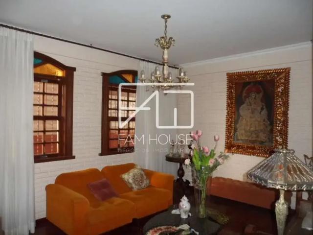 Casa / Sobrado para Venda em Belo Horizonte/MG Grajaú 3 Quartos