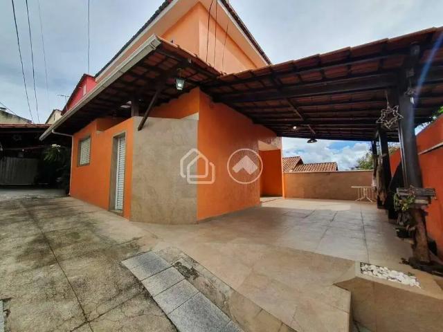 Casa / Sobrado para Venda em Belo Horizonte/MG Havaí 3 Quartos