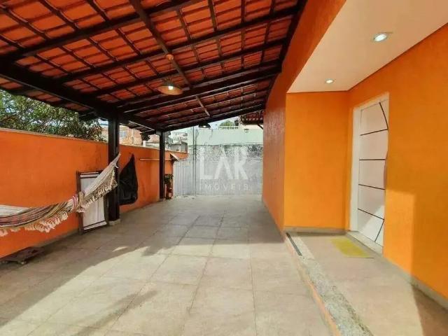 Casa / Sobrado para Venda em Belo Horizonte/MG Havaí 3 Quartos