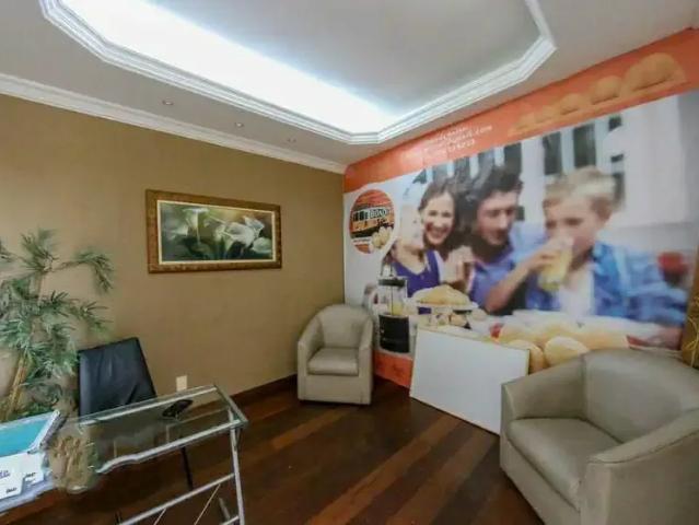 Casa / Sobrado para Venda em Belo Horizonte/MG Heliópolis 6 Quartos