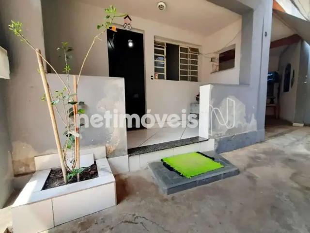 Casa / Sobrado para Venda em Belo Horizonte/MG Horto Florestal 4 Quartos