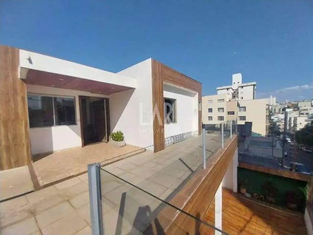 Casa / Sobrado para Venda em Belo Horizonte/MG Horto 4 Quartos