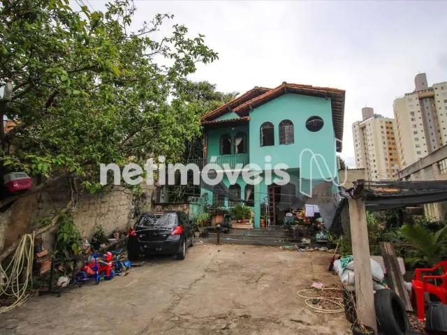 Casa / Sobrado para Venda em Belo Horizonte/MG Horto 4 Quartos