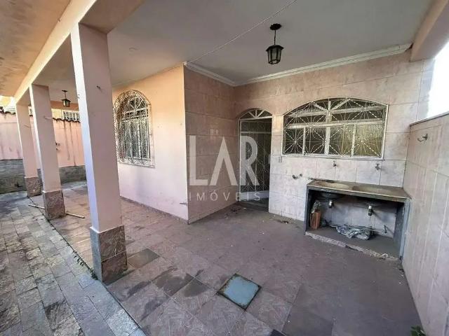 Casa / Sobrado para Venda em Belo Horizonte/MG Itapoã 3 Quartos