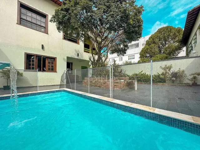 Casa / Sobrado para Venda em Belo Horizonte/MG Itapoã 3 Quartos