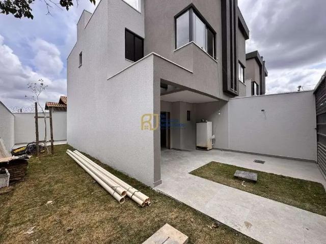 Casa / Sobrado para Venda em Belo Horizonte/MG Itapoã 3 Quartos