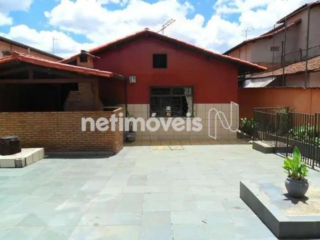 Casa / Sobrado para Venda em Belo Horizonte/MG Itapoã 4 Quartos