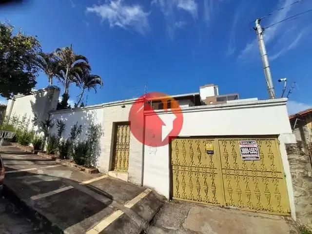 Casa / Sobrado para Venda em Belo Horizonte/MG Itapoã 4 Quartos