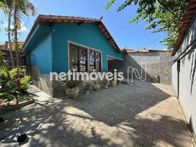 Casa / Sobrado para Venda em Belo Horizonte/MG Itapoã 4 Quartos