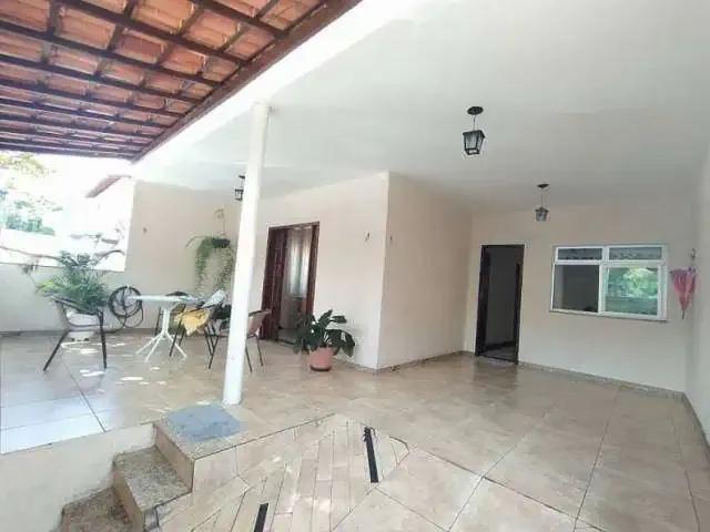 Casa / Sobrado para Venda em Belo Horizonte/MG Ipiranga 4 Quartos