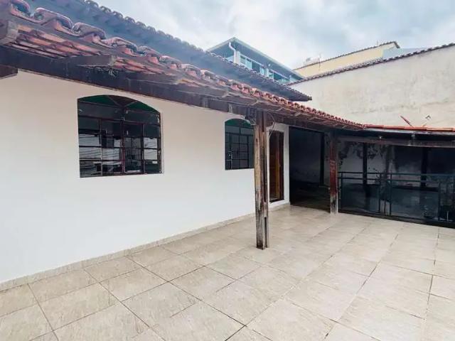 Casa / Sobrado para Venda em Belo Horizonte/MG Juliana 3 Quartos