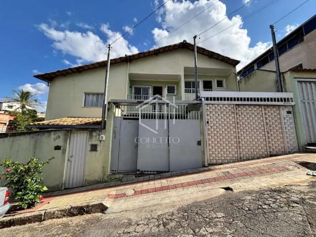 Casa / Sobrado para Venda em Belo Horizonte/MG Jaqueline 2 Quartos