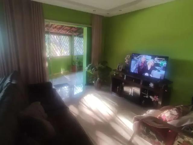 Casa / Sobrado para Venda em Belo Horizonte/MG Jaqueline 3 Quartos