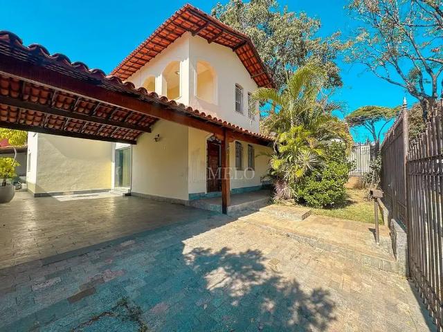 Casa / Sobrado para Venda em Belo Horizonte/MG Jardim Atlântico 4 Quartos