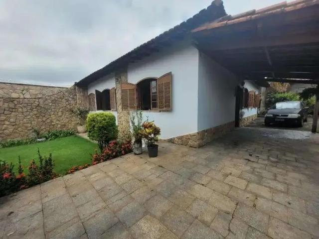 Casa / Sobrado para Venda em Belo Horizonte/MG Jardim Montanhês 4 Quartos