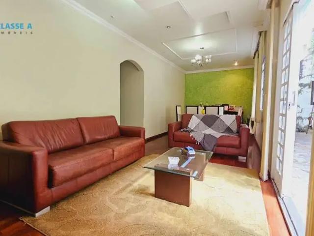 Casa / Sobrado para Venda em Belo Horizonte/MG João Pinheiro 3 Quartos