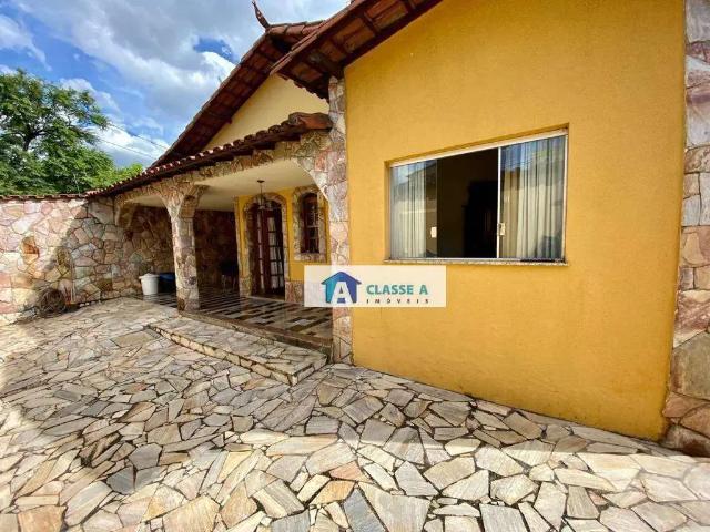Casa / Sobrado para Venda em Belo Horizonte/MG João Pinheiro 3 Quartos