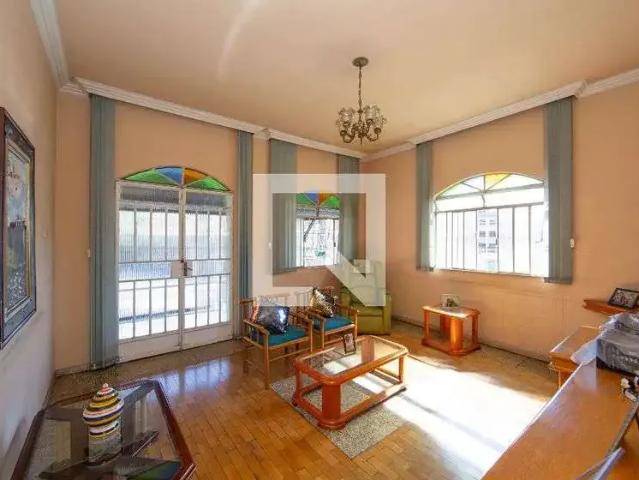 Casa / Sobrado para Venda em Belo Horizonte/MG João Pinheiro 4 Quartos