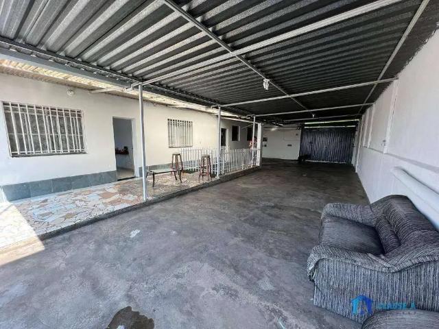 Casa / Sobrado para Venda em Belo Horizonte/MG João Pinheiro 5 Quartos