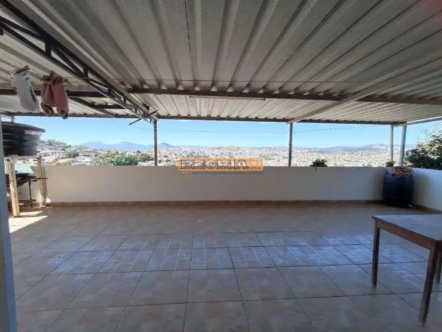 Casa / Sobrado para Venda em Belo Horizonte/MG Lajedo 3 Quartos