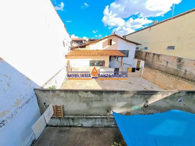 Casa / Sobrado para Venda em Belo Horizonte/MG Letícia 4 Quartos
