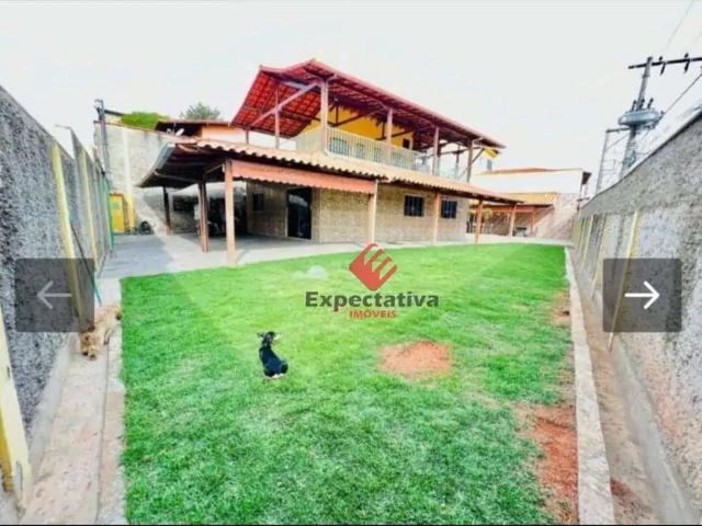 Casa / Sobrado para Venda em Belo Horizonte/MG Letícia 5 Quartos