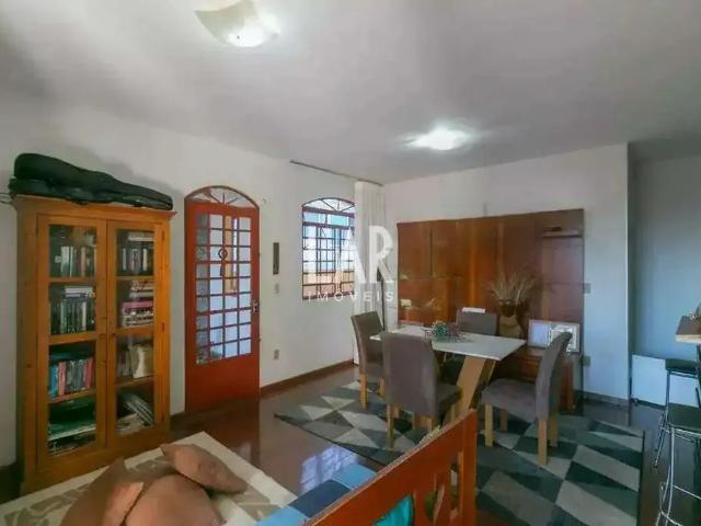 Casa / Sobrado para Venda em Belo Horizonte/MG Liberdade 3 Quartos
