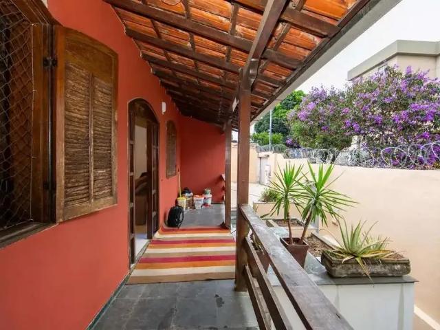 Casa / Sobrado para Venda em Belo Horizonte/MG Padre Eustáquio 3 Quartos