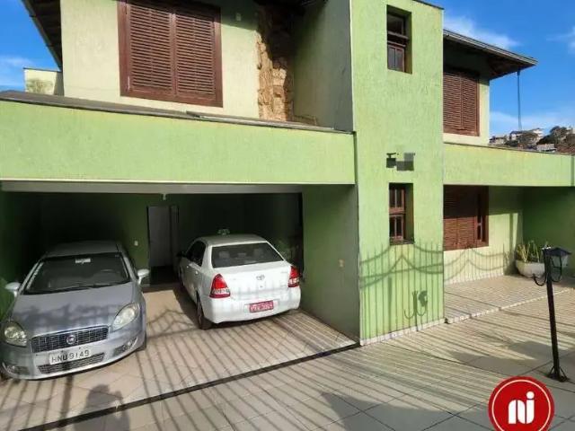 Casa / Sobrado para Venda em Belo Horizonte/MG Palmeiras 5 Quartos