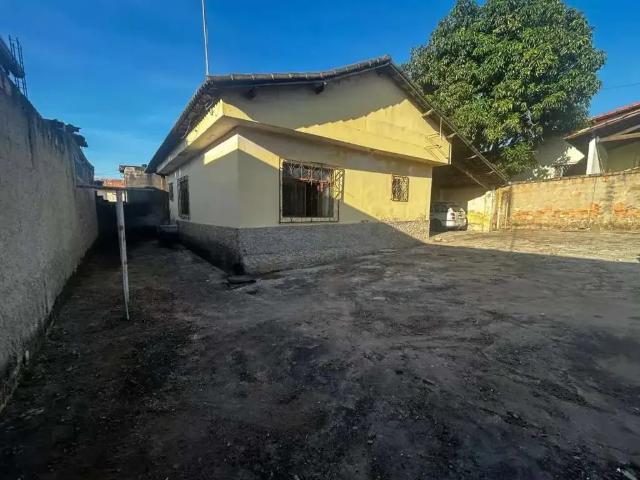 Casa / Sobrado para Venda em Belo Horizonte/MG Piratininga Venda Nova 3 Quartos