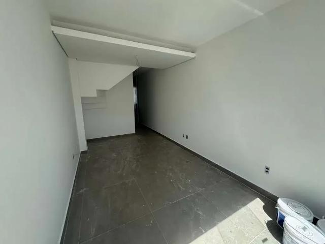 Casa / Sobrado para Venda em Belo Horizonte/MG Piratininga Venda Nova 2 Quartos