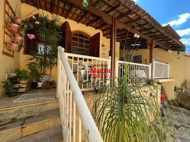 Casa / Sobrado para Venda em Belo Horizonte/MG Planalto 2 Quartos