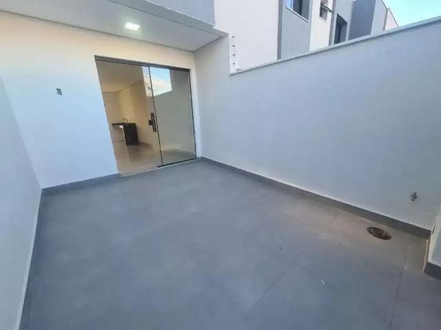 Casa / Sobrado para Venda em Belo Horizonte/MG Planalto 2 Quartos