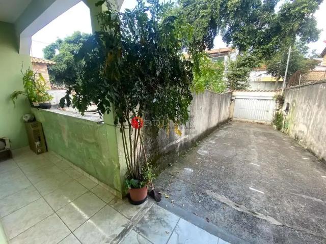 Casa / Sobrado para Venda em Belo Horizonte/MG Planalto 3 Quartos