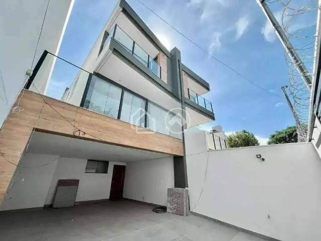 Casa / Sobrado para Venda em Belo Horizonte/MG Planalto 3 Quartos