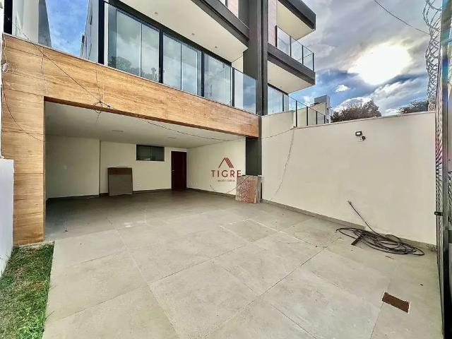 Casa / Sobrado para Venda em Belo Horizonte/MG Planalto 3 Quartos