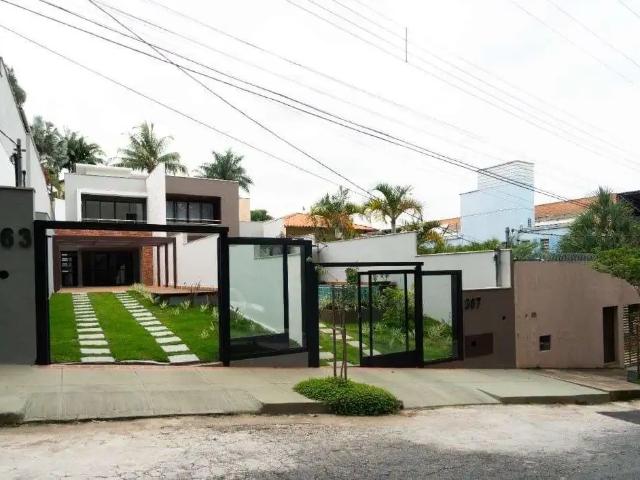 Casa / Sobrado para Venda em Belo Horizonte/MG Planalto 4 Quartos