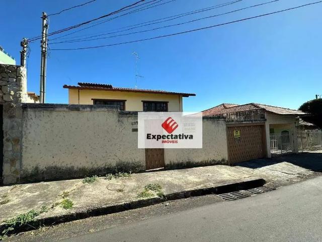Casa / Sobrado para Venda em Belo Horizonte/MG Planalto 4 Quartos