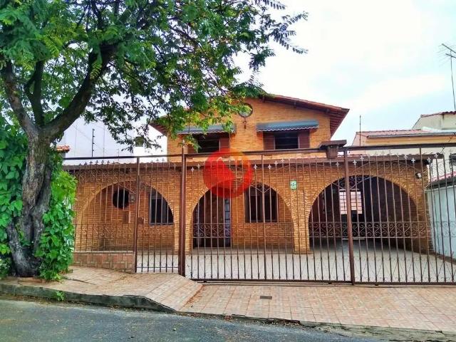 Casa / Sobrado para Venda em Belo Horizonte/MG Planalto 6 Quartos