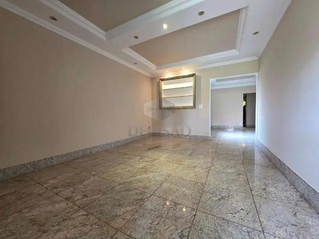 Casa / Sobrado para Venda em Belo Horizonte/MG Pompéia 3 Quartos