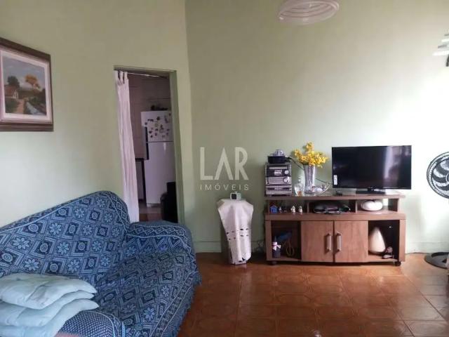 Casa / Sobrado para Venda em Belo Horizonte/MG Prado 4 Quartos