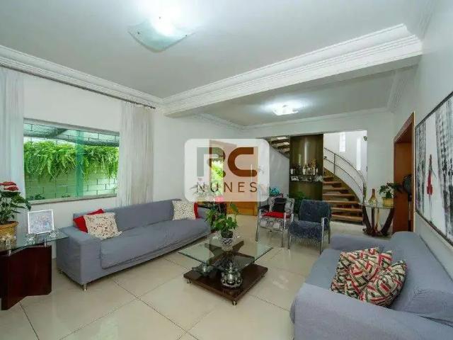 Casa / Sobrado para Venda em Belo Horizonte/MG Prado 5 Quartos