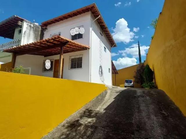 Casa / Sobrado para Venda em Belo Horizonte/MG Ribeiro de Abreu 3 Quartos