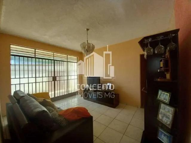 Casa / Sobrado para Venda em Belo Horizonte/MG Suzana 3 Quartos