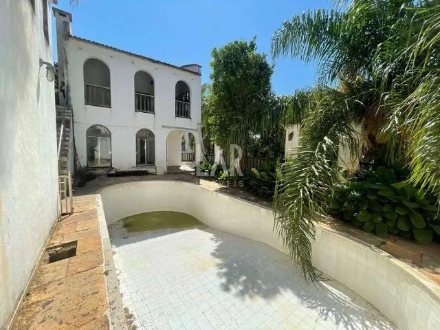 Casa / Sobrado para Venda em Belo Horizonte/MG São Bento 5 Quartos