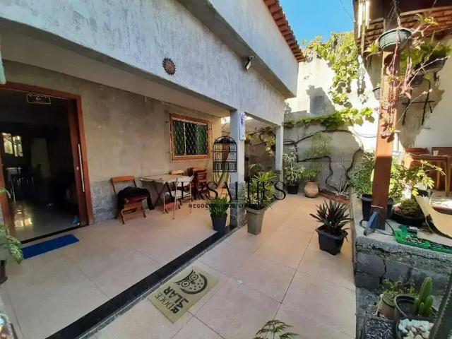 Casa / Sobrado para Venda em Belo Horizonte/MG São Benedito 3 Quartos