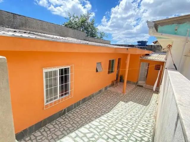Casa / Sobrado para Venda em Belo Horizonte/MG São Bernardo 2 Quartos