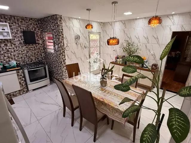 Casa / Sobrado para Venda em Belo Horizonte/MG São Geraldo 4 Quartos