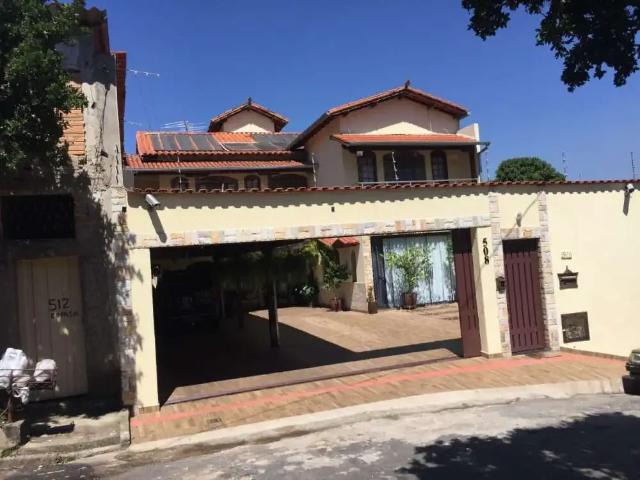 Casa / Sobrado para Venda em Belo Horizonte/MG São Geraldo 6 Quartos