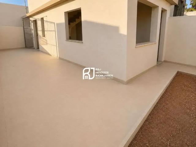 Casa / Sobrado para Venda em Belo Horizonte/MG São João Batista 3 Quartos